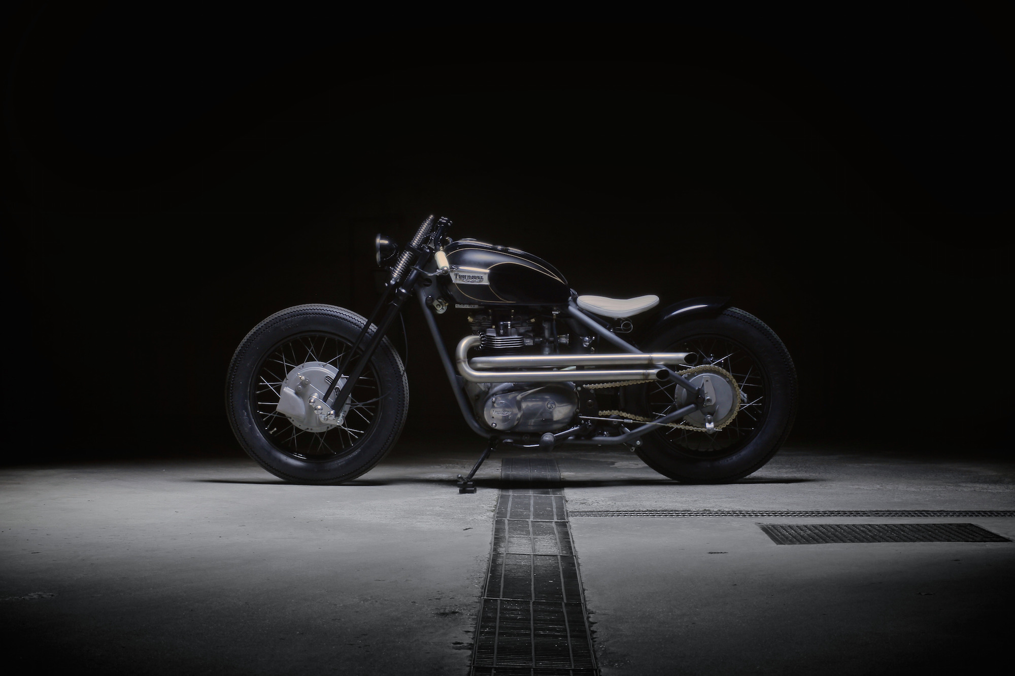 La Triumph bobber, TR6 Tiger de Sartorie Meccaniche | 4h10