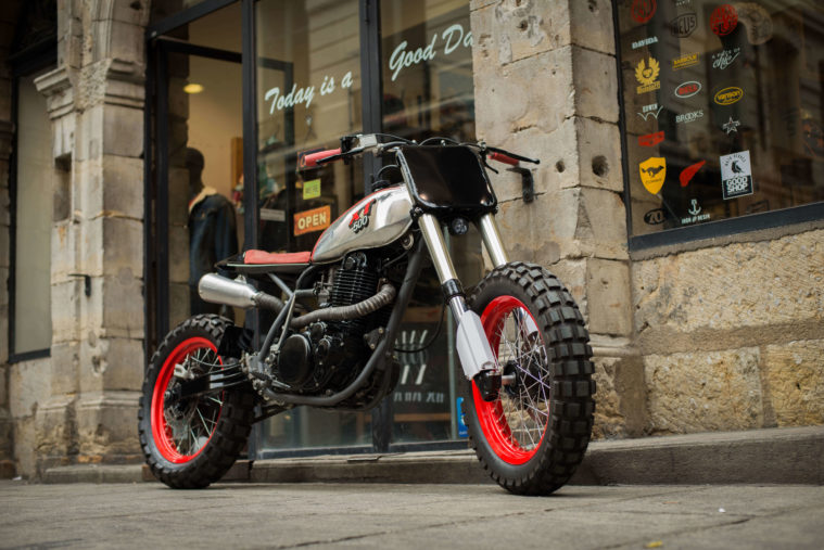 La petite 500 XT Flat track par BF Motorcycles | 4h10