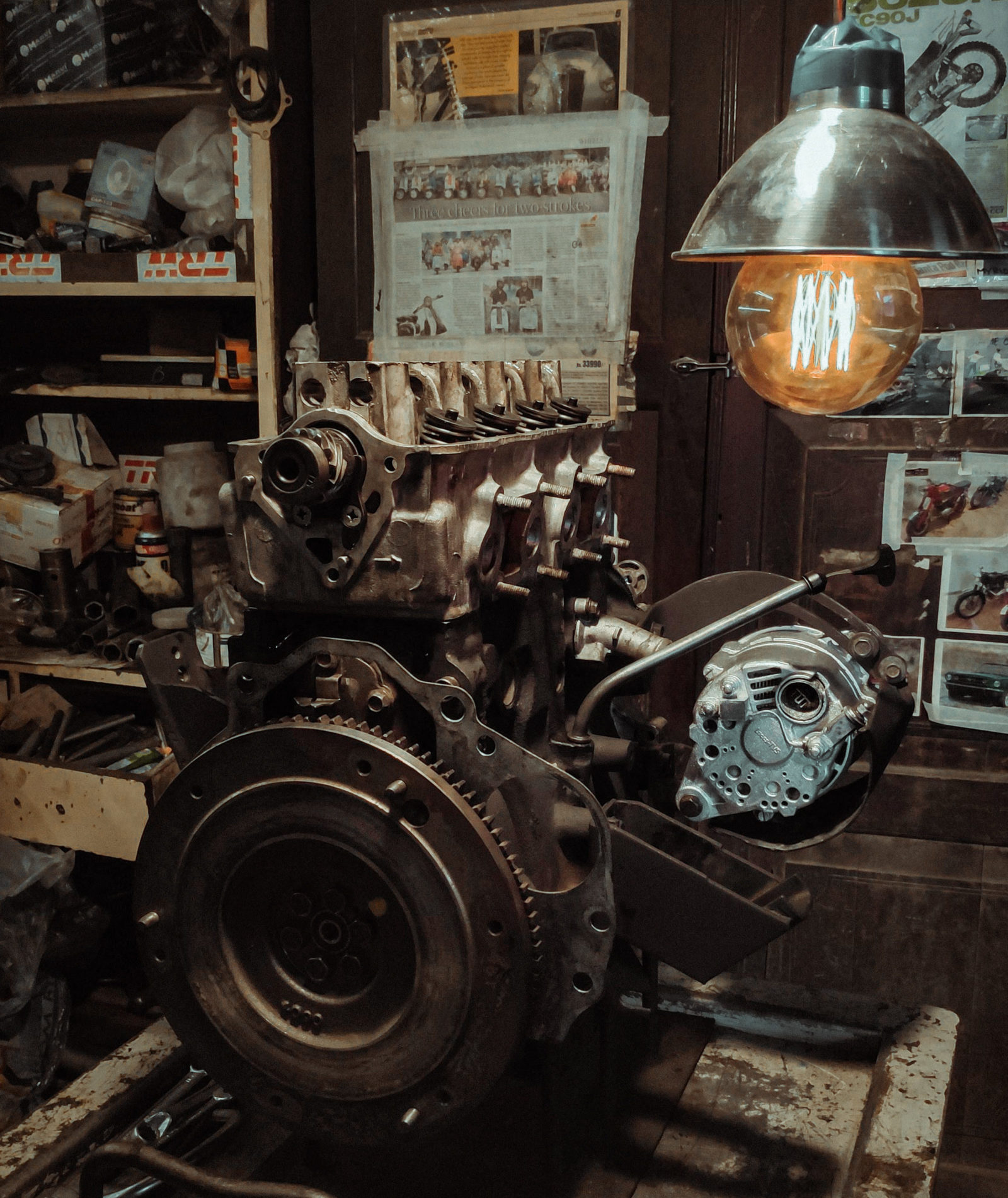 Le Van Post-Apocalyptique de Holyshift Garage ! | 4h10