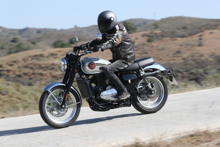 Les Neo-retro : Nos avis et tests sur ces motos au look vintage