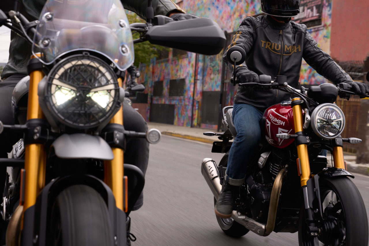 Triumph Speed 400 et Scrambler 400X : Le retour du mono ! | 4h10