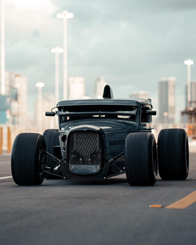 4h10 | MOTORS I STYLE I LIFESTYLE I TRAVEL