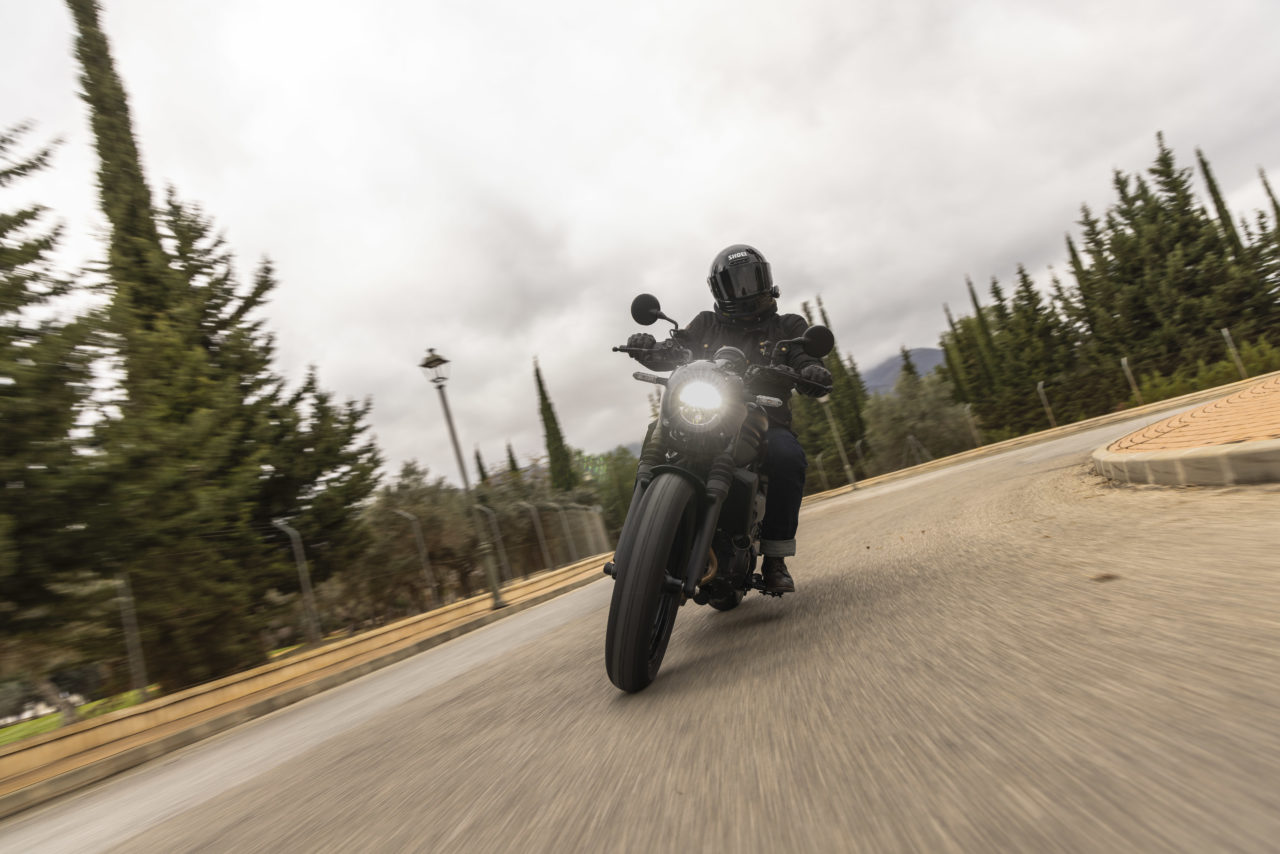 Essai Kawasaki Eliminator 500 : Le custom accessible | 4h10